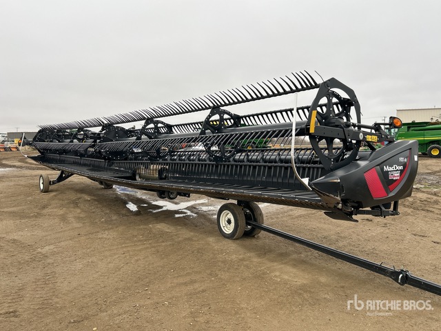 2022 MacDon FD145 45 ft Flex Draper Schneidwerk | Ritchie Bros. Auctioneers
