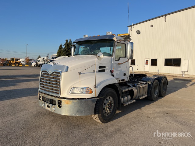 2015 Mack CXU613 6x4 T/A Day Cab Truck Tractor | Ritchie Bros. Auctioneers