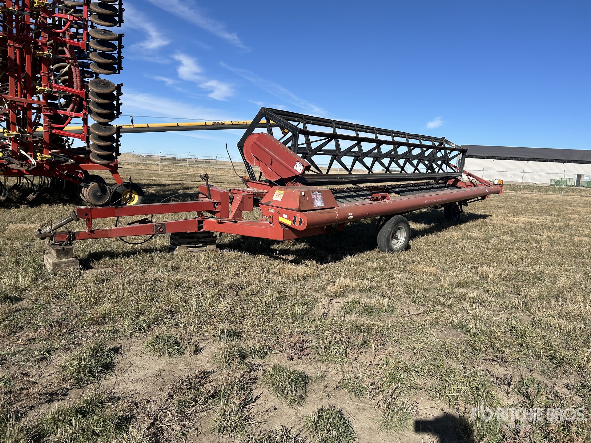 Case IH 730 Pull Type Swather Hileradora | Ritchie Bros. Auctioneers