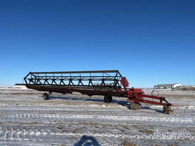 Case IH 730 30 ft Pull Type Swather Windrower | Ritchie Bros. Auctioneers