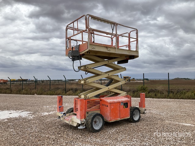 2006 JLG 260MRT 4x4 Diesel Scissor Lift | Ritchie Bros. Auctioneers