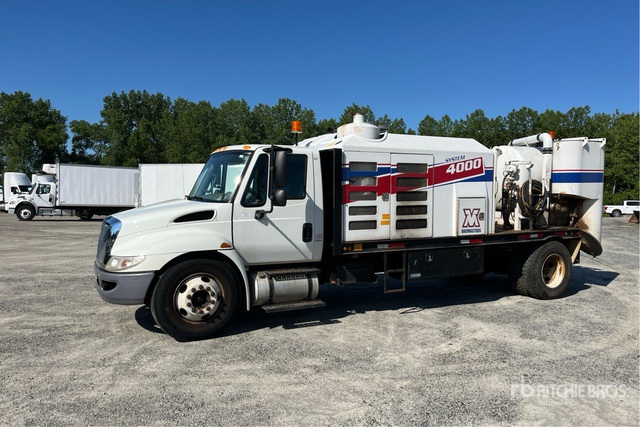 Vacmasters System 4000 on 2016 International 4300 4x2 Vacuum Excavator ...