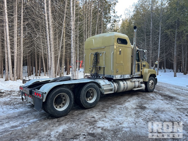 2006 Mack CHN613 6x4 Rawhide T/A Sleeper Truck Tractor, South Bruce ...