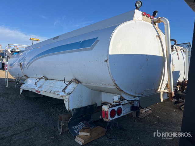 Advance Water Tanker Body | Ritchie Bros. Auctioneers