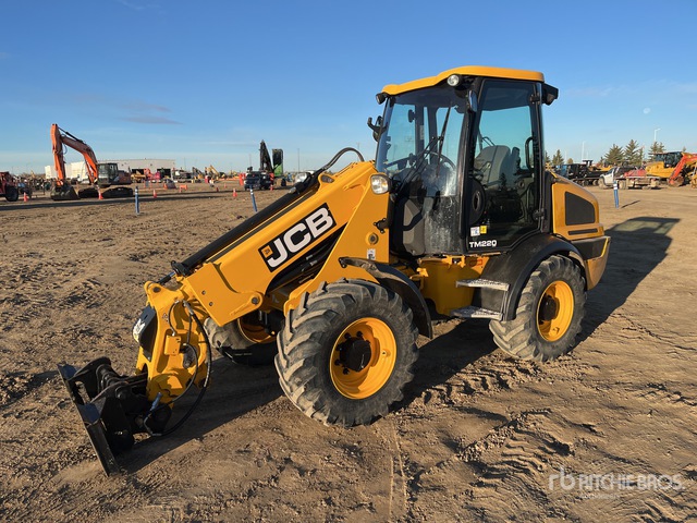 2015 JCB TM220 Telescopic Wheel Loader | Ritchie Bros. Auctioneers