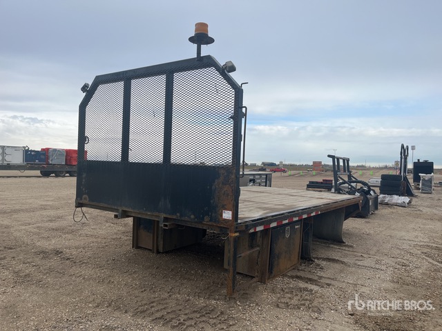 Flatbed Deck | Ritchie Bros. Auctioneers