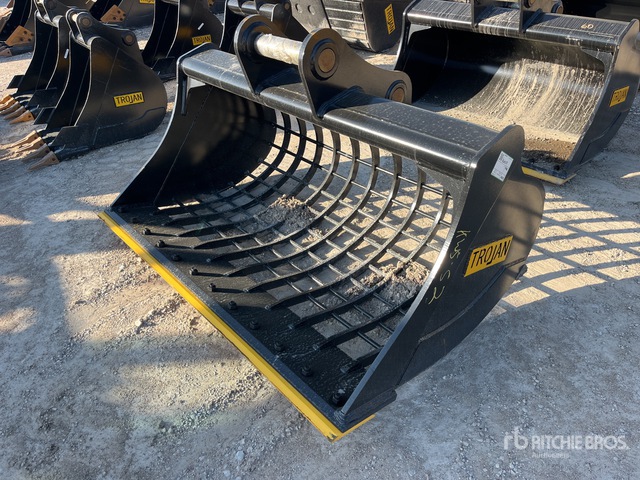 Trojan 200CL 72 in Excavator Screening Bucket - Fits 80mm Cat 320/321 ...