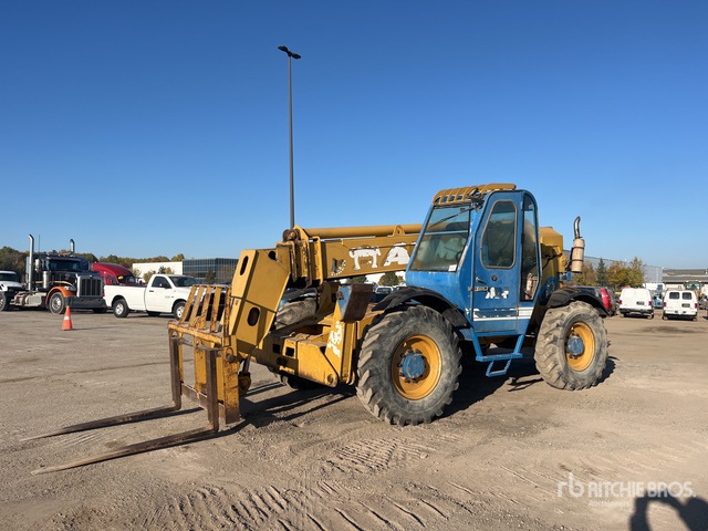 2003 Omega ARM 8T42 Telehandler | Ritchie Bros. Auctioneers
