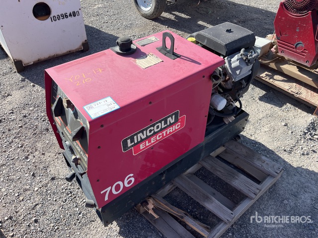 2008 Lincoln Electric Ranger 10,000 Plus 225 A Multi-Process Engine ...