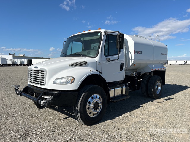 2017 Freightliner M2 106 2500 gal 4x4 Water Truck | Ritchie Bros ...