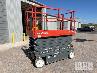 2016 Skyjack SJIII 4740 Electric Scissor Lift in Moore, Oklahoma ...