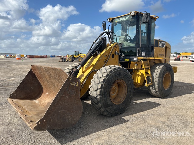 2011 Cat 924H Wheel Loader | Ritchie Bros. Auctioneers
