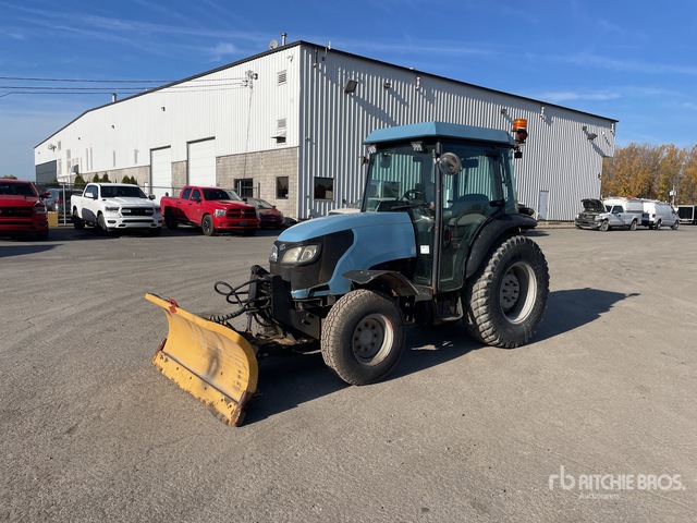 2014 Kubota M8540 4WD Tractor | Ritchie Bros. Auctioneers