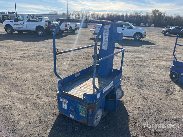 2003 UpRight TM12 Electric Scissor Lift (Inoperable) | Ritchie Bros ...