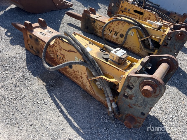 Magnum Attachments RHB325-6 15 mm Hydraulic Breaker | Ritchie Bros ...