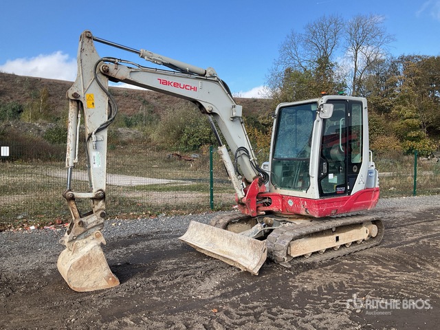 2019 Takeuchi TB250 Mini Excavator | Ritchie Bros. Auctioneers