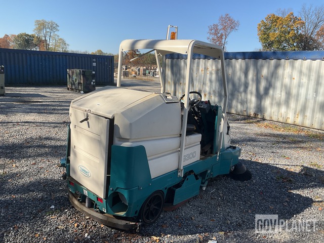 Surplus Tennant 8300 Floor Sweeper in Chambersburg, Pennsylvania ...