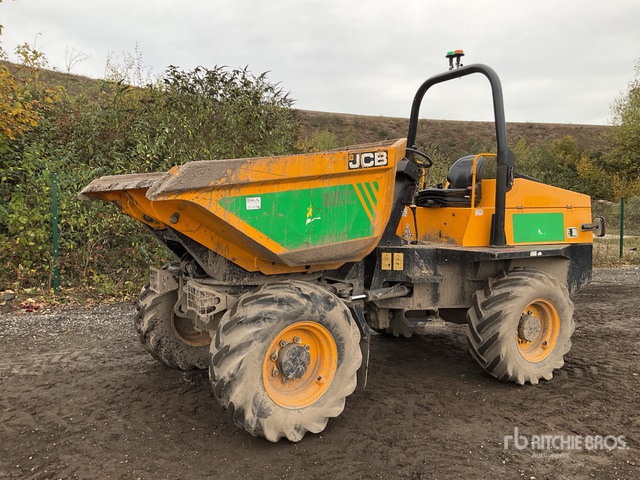 2016 JCB 6TST 6 ton 4x4 Swivel Dumper | Ritchie Bros. Auctioneers