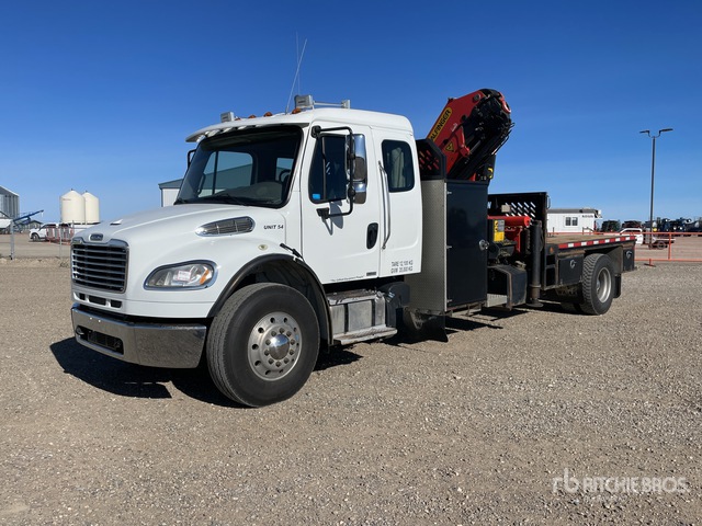 2012 Palfinger PK 22002-EH 9800 lb Knuckle Boom on 2013 Freightliner ...