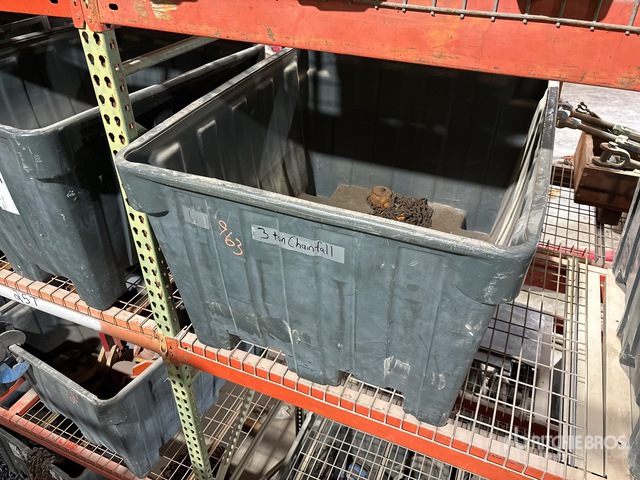 Quantity of (1) Crates of 3T Chain Hoist | Ritchie Bros. Auctioneers