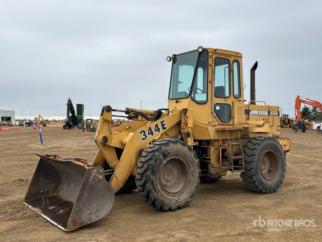 1994 John Deere 344E Wheel Loader | Ritchie Bros. Auctioneers