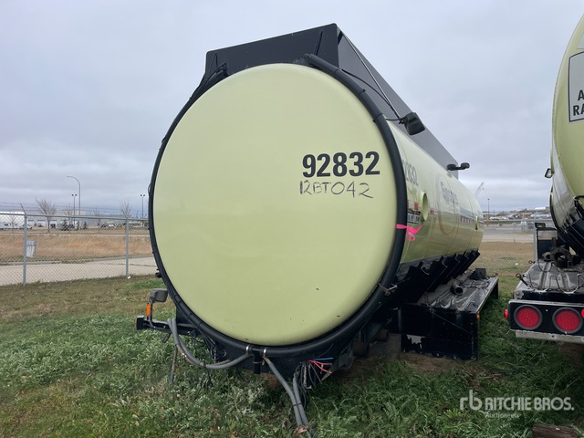2011 Advance 22500 L Tanker Body | Ritchie Bros. Auctioneers