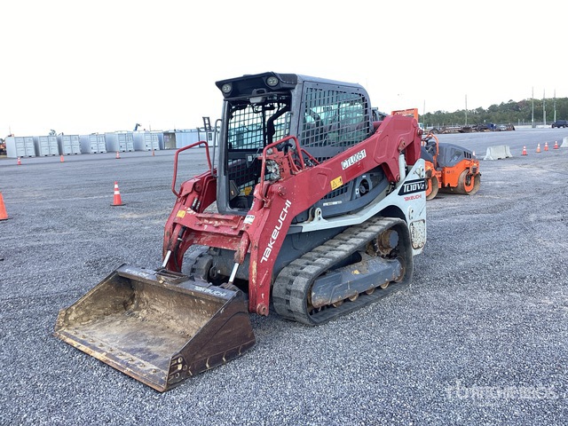 2017 Takeuchi TL10V2-CR Compact Track Loader | Ritchie Bros. Auctioneers