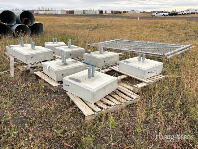 Quantity of (8) Fence Weights | Ritchie Bros. Auctioneers