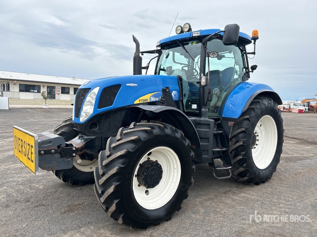 2010 New Holland T7060 4WD Tractor | Ritchie Bros. Auctioneers