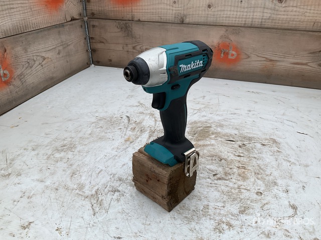 2021 Makita TD110D Drill | Ritchie Bros. Auctioneers