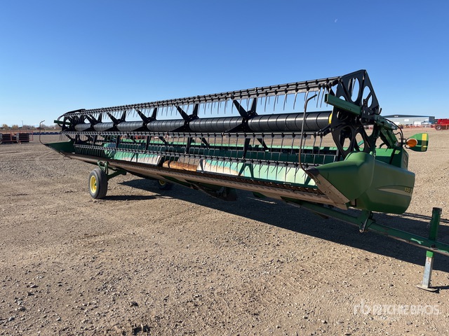 2005 John Deere 930D 30 ft Draper Combine Header | Ritchie Bros ...