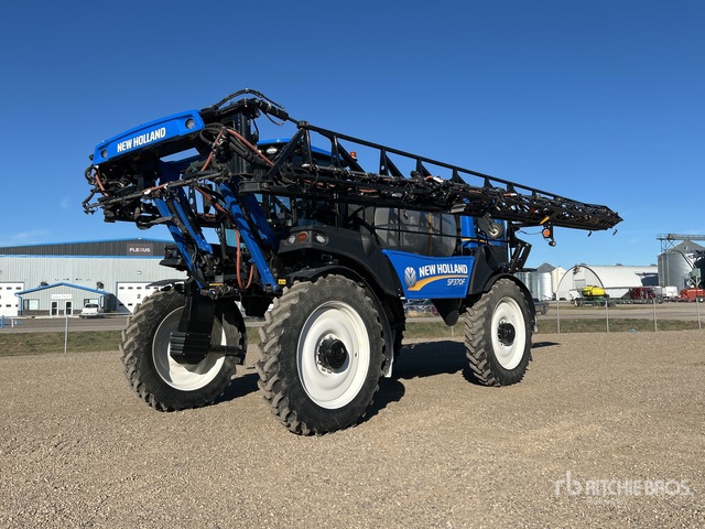 2022 New Holland SP.370F 135 ft 4x4 High Clearance Pulvérisateur ...