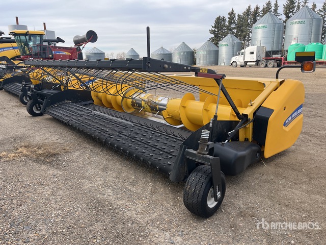 2017 New Holland 790cp 15 ft Combine Pickup Header | Ritchie Bros ...