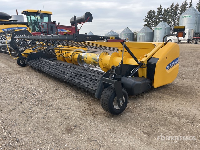2020 New Holland 790cp 15 ft Combine Pickup Header | Ritchie Bros ...