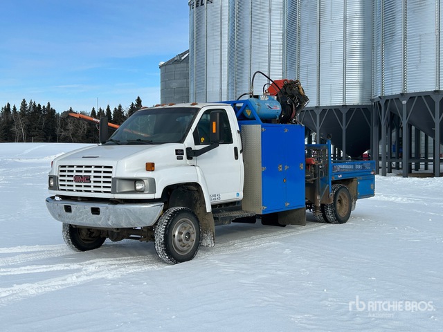 2007 GMC C5500 4x4 Service Truck | Ritchie Bros. Auctioneers