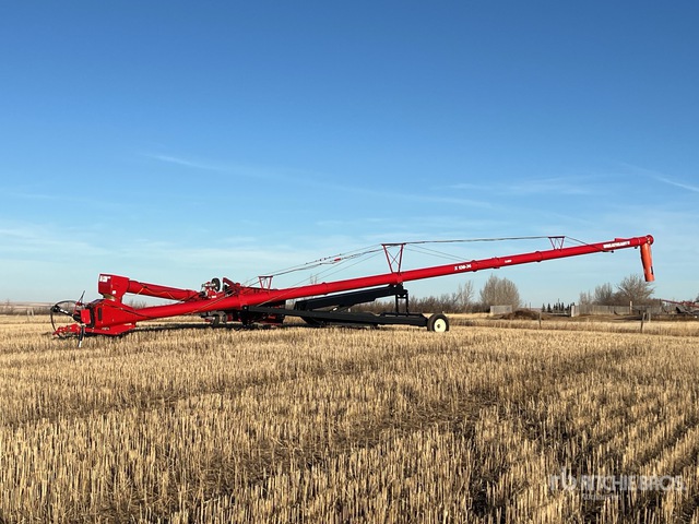 2019 Wheatheart X130-74 13 in x 74 ft Swing Grain Auger | Ritchie Bros ...