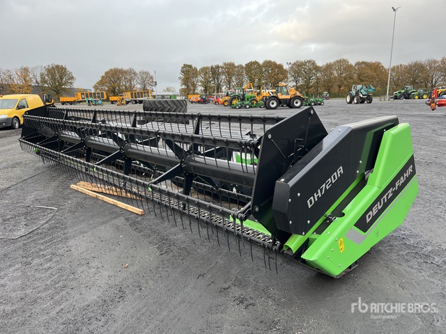 Deutz-Fahr 7,2m Combine Header (Unused) | Ritchie Bros. Auctioneers