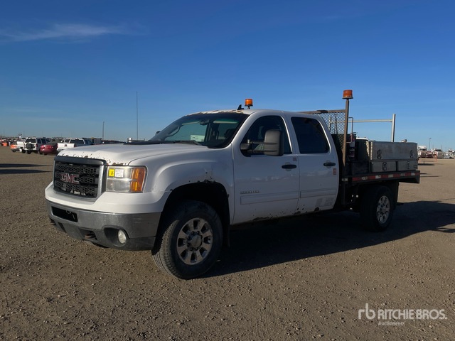 2012 GMC Sierra 3500HD 4x4 Crew Cab Flatbed Truck | Ritchie Bros ...