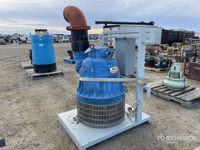Pumpex PX 30 N Electric Submersible Water Pump | Ritchie Bros. Auctioneers
