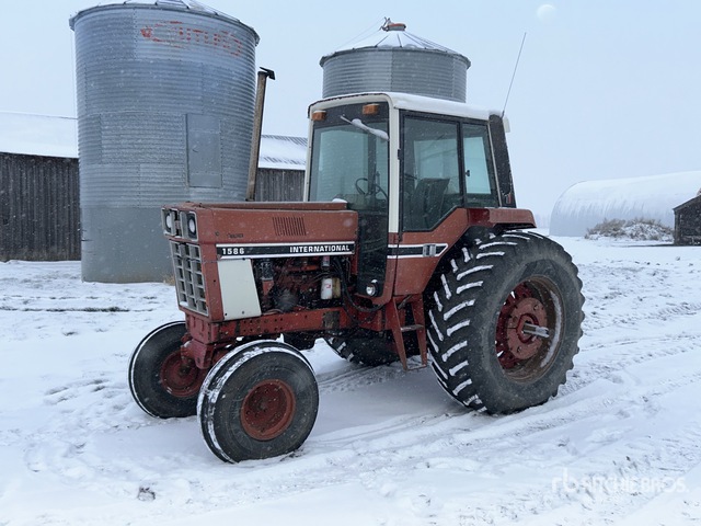 1976 International 1586 2WD Tractor | Ritchie Bros. Auctioneers