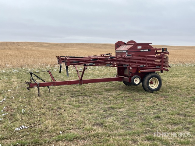 1998 Valmar 245PT 45 ft Granular Fertilizer Applicator | Ritchie Bros ...