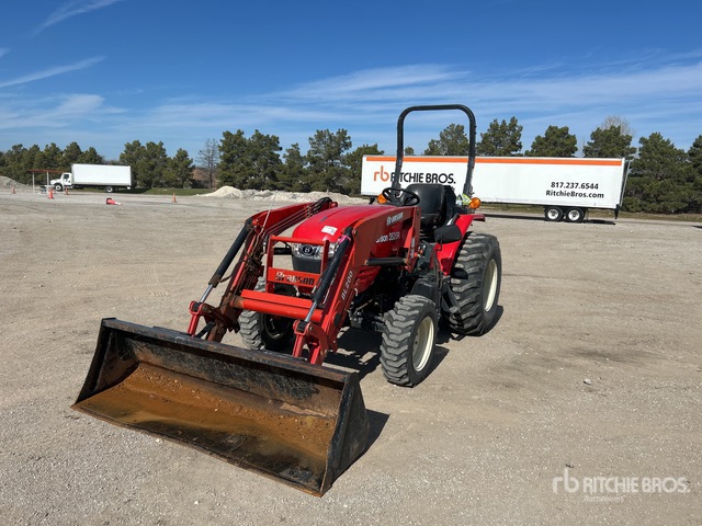 Branson 3520R tractor utilitario | Ritchie Bros. Auctioneers