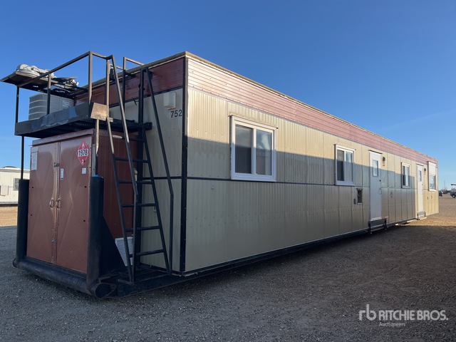 2015 Denille Industries Ltd 63 ft x 12 ft Skid-Mounted Bureau mobile ...