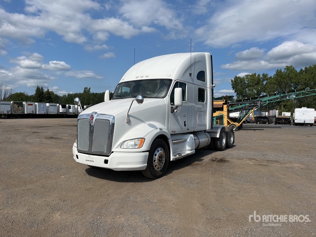 2013 Kenworth T700 6x4 T/A Sleeper Truck Tractor | Ritchie Bros ...