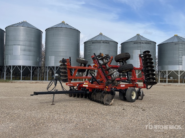 2012 Farm King EZ6650-58N 25 ft Tandem Disc | Ritchie Bros. Auctioneers
