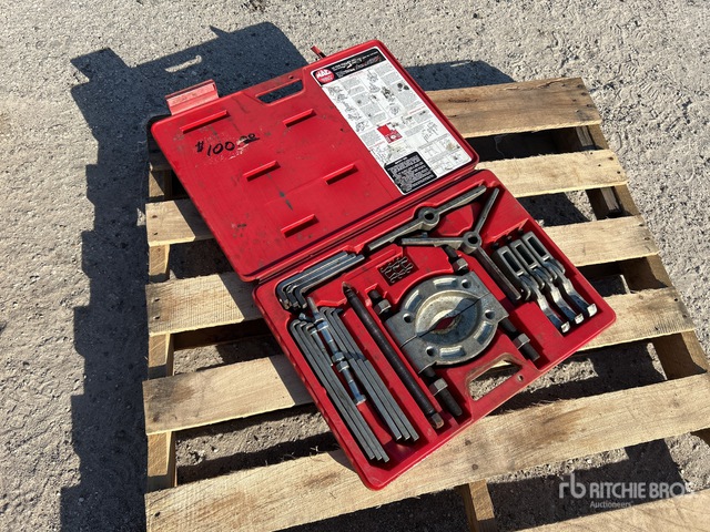 MAC 50 ton Puller Set Varios, herramientas manuales | Ritchie Bros ...