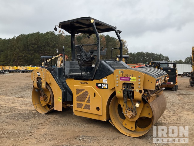 2017 Cat CB7 Double Drum Roller in Rock Hill, South Carolina, United ...