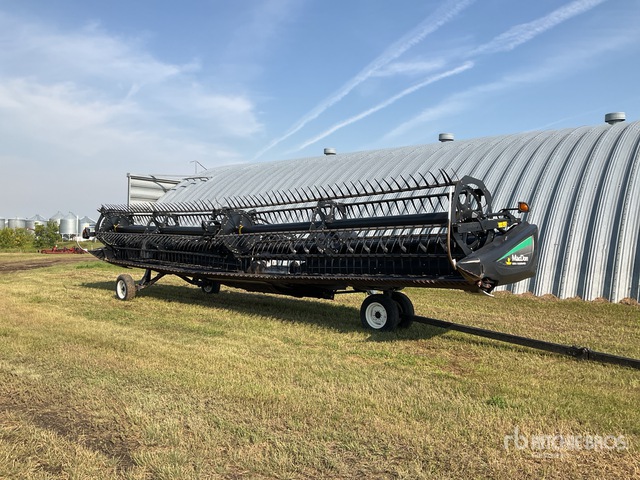 2014 MacDon FD75 35 ft Flex Draper Combine Header | Ritchie Bros ...