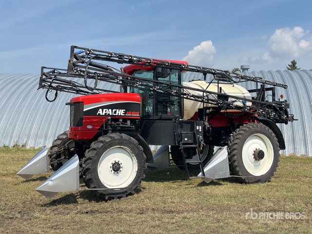 2007 Apache AS1010 100 ft 4x2 High Clearance Self-Propelled Sprayer ...