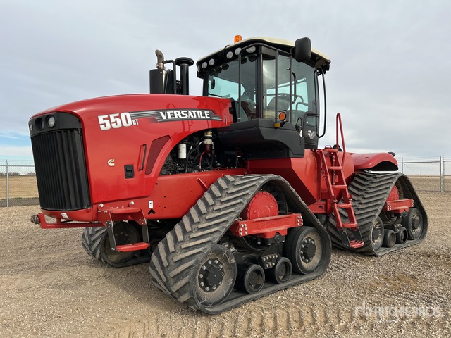 2015 Versatile 550DT Track Tractor | Ritchie Bros. Auctioneers